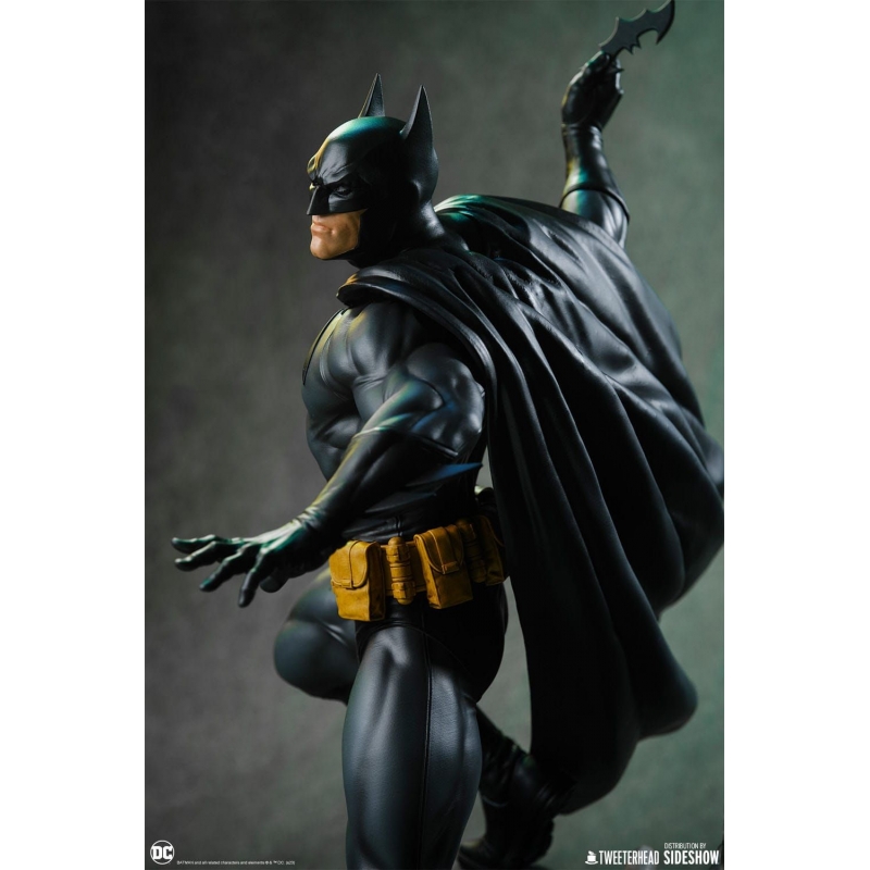 Batman Maquette | Tweeterhead statue | DC