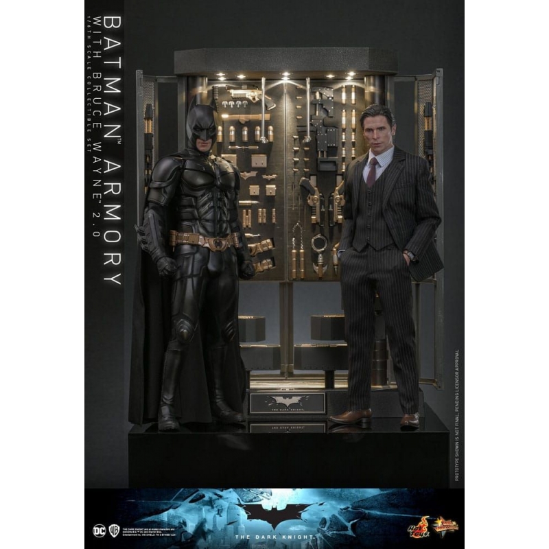 Bruce Wayne with Batman Armory 2.0 Hot Toys Movie Masterpiece figure 1/6