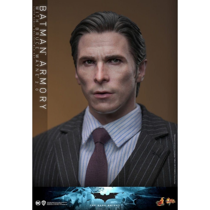 Bruce Wayne with Batman Armory 2.0 Hot Toys Movie Masterpiece figure 1/6