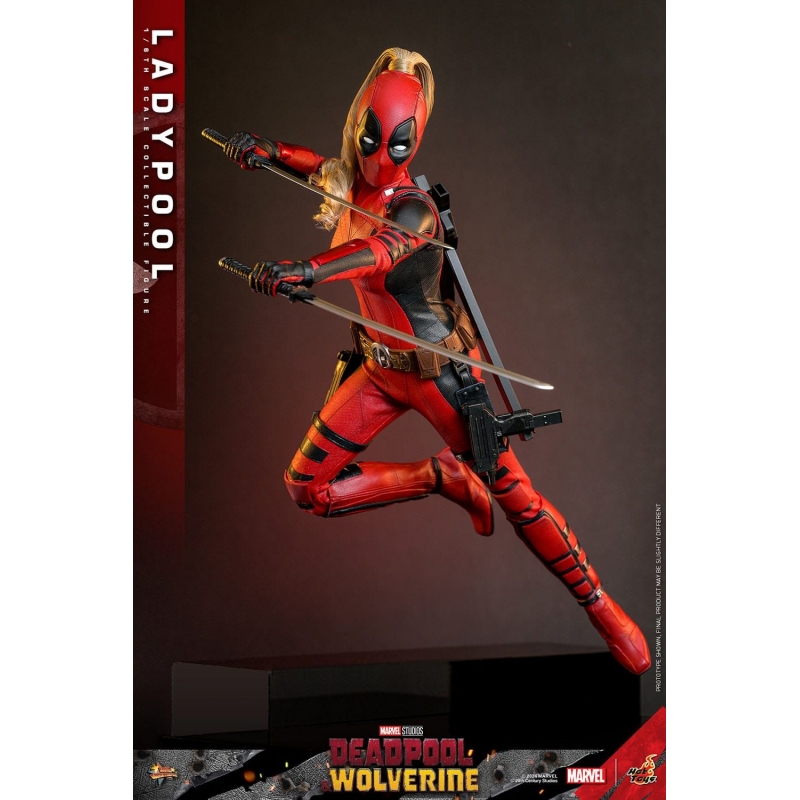 Ladypool Hot Toys MMS747: Deadpool and Wolverine 1/6 figure