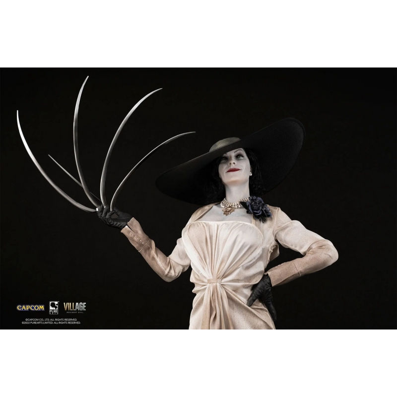 Lady Dimitrescu | Pure Arts statue | Resident Evil village