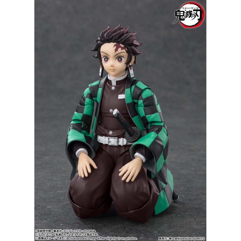 Tanjiro Kamado Bandai SH Figuarts figurine 1/12