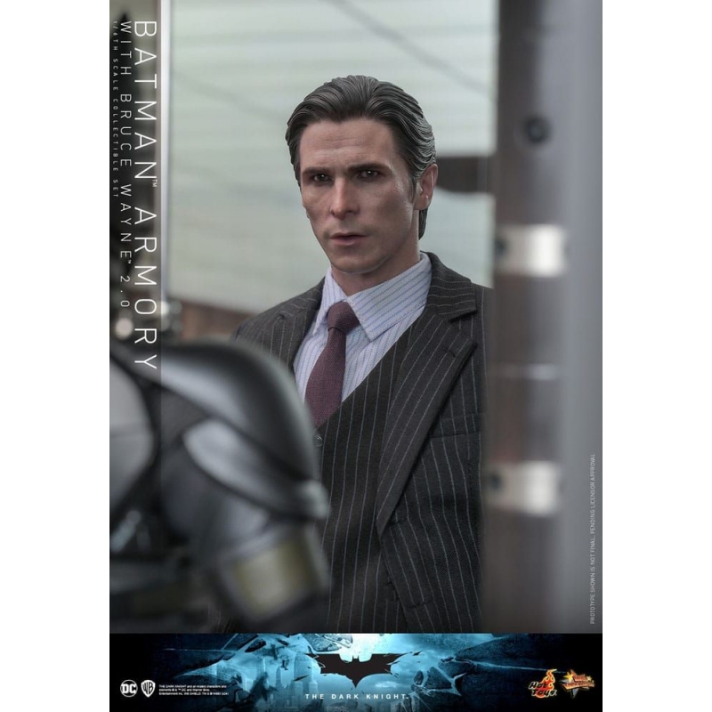Bruce Wayne with Batman Armory 2.0 Hot Toys Movie Masterpiece figure 1/6