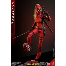 Ladypool Hot Toys MMS747: Deadpool and Wolverine 1/6 figure