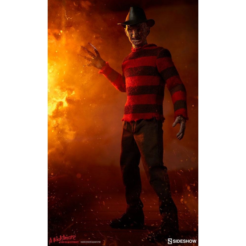 Freddy Krueger Sideshow : A Nightmare On Elm Street action figure
