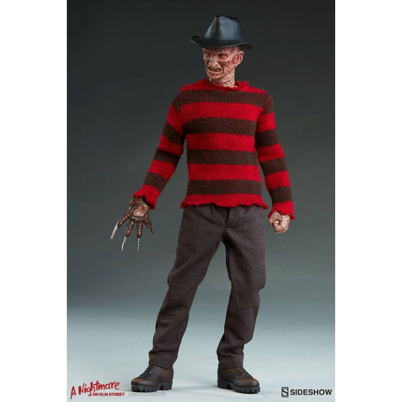 Freddy Krueger Sideshow : A Nightmare On Elm Street action figure
