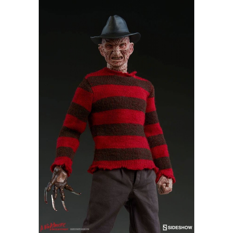 Freddy Krueger Sideshow : A Nightmare On Elm Street action figure