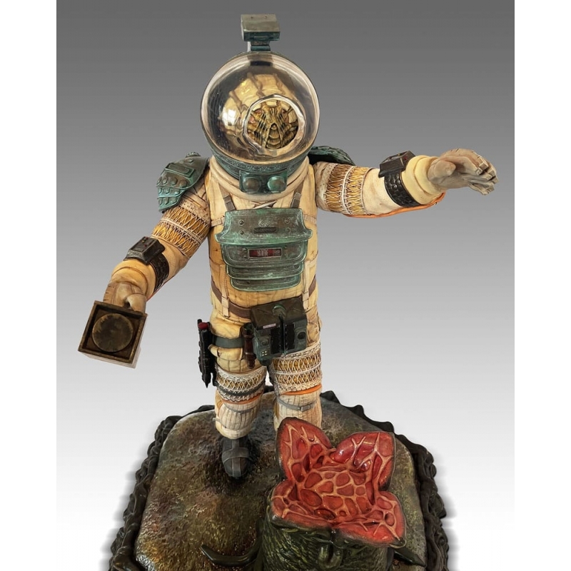 Officer Kane Hollywood Collectibles : statue Alien