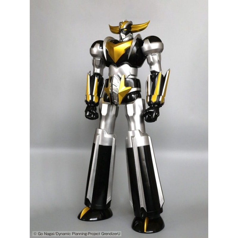 Grendizer U Jumbo Sofbi Plex Black And Gold action figure
