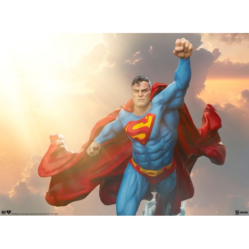 Superman Premium Format by Sideshow Collectibles : DC Comics statue
