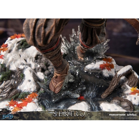 Sekiro : Shadow Die Twice statue by First 4 Figures