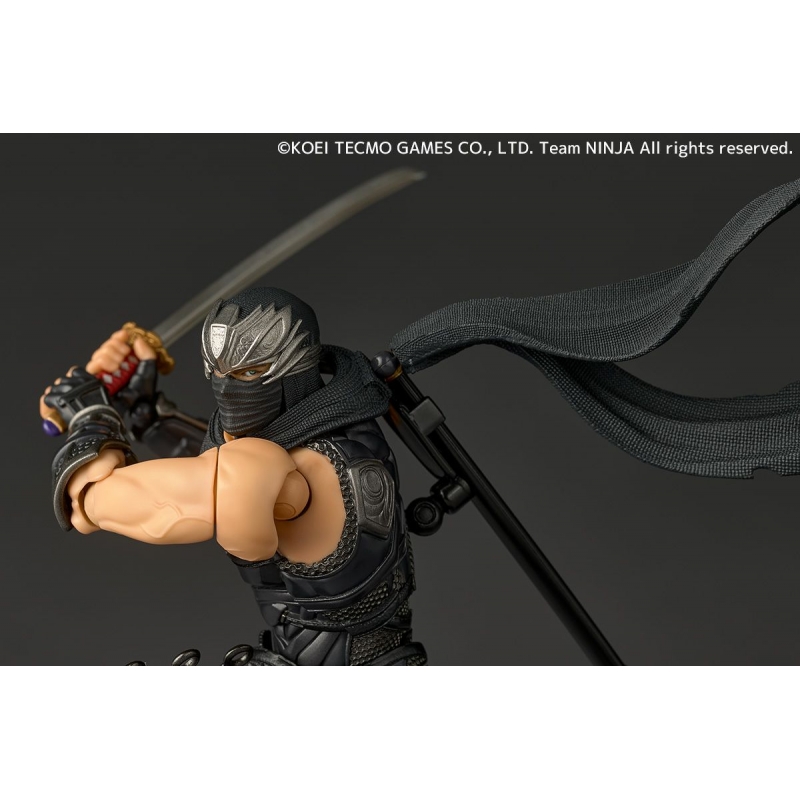 Ryu Hayabusa Revoltech action figure Kaiyodo - Ninja Gaiden 3