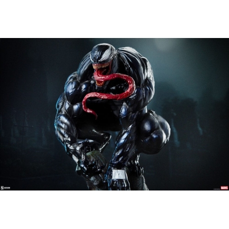 Venom Premium Format statue by Sideshow Collectibles