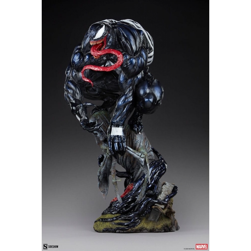 Venom Premium Format statue by Sideshow Collectibles