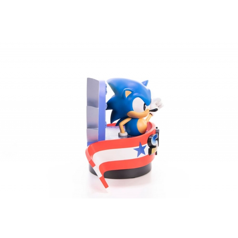 Sonic The Hedgehog (Title Screen) statue by First 4 Figures