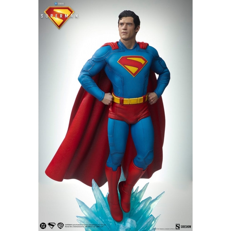 Statue Superman 2025 Premium Format de Sideshow