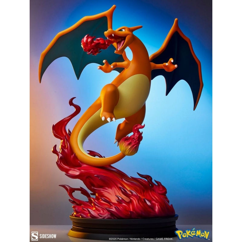 Charizard statue by Sideshow Collectibles - Pokemon