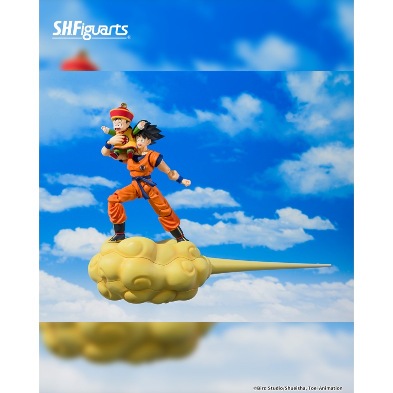 Son Goku and Kid Son Gohan SH Figuarts Bandai action figures