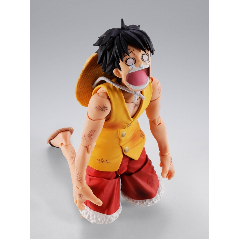 Monkey D Luffy (Marineford) SH Figuarts Bandai action figure
