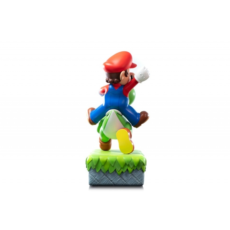 Mario and Yoshi F4F statue - Standard version - Super Mario
