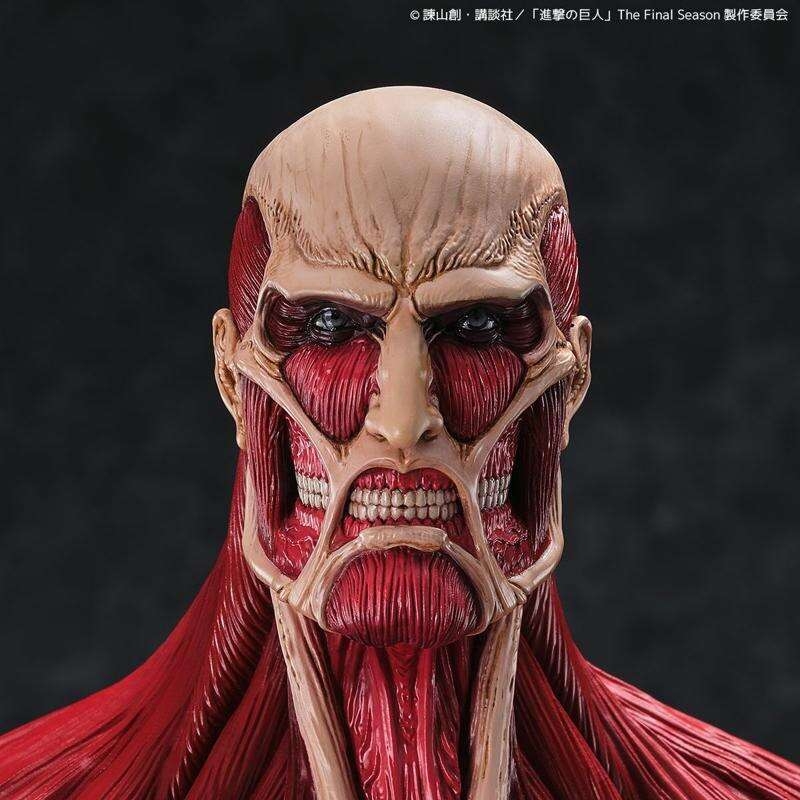Titan Colossal Mega Sofvi Kaiyodo figure - Attack On Titan